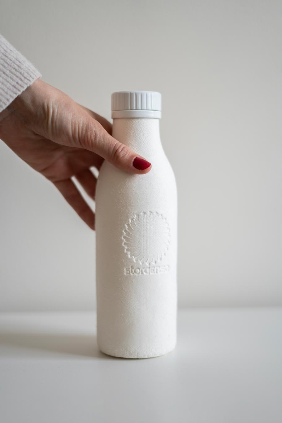 La bouteille en papier de Johnnie Walker poursuit son développement ...