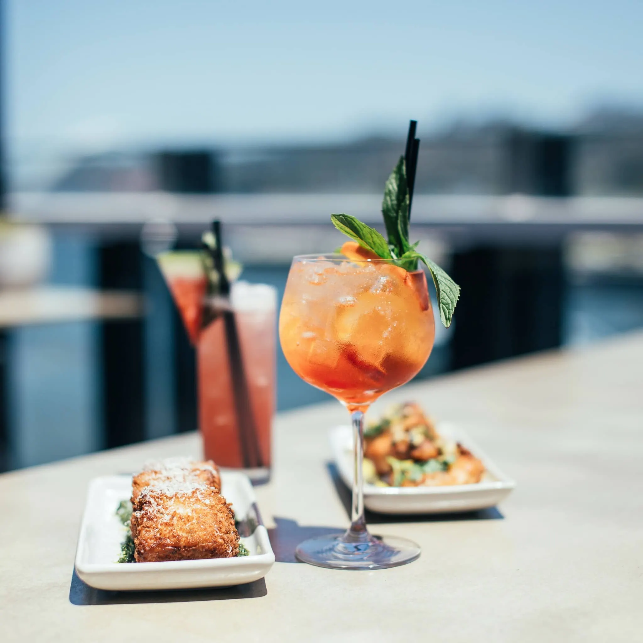 Ultimate Guide To Cocktails And Food Pairing | Spirits Hunters